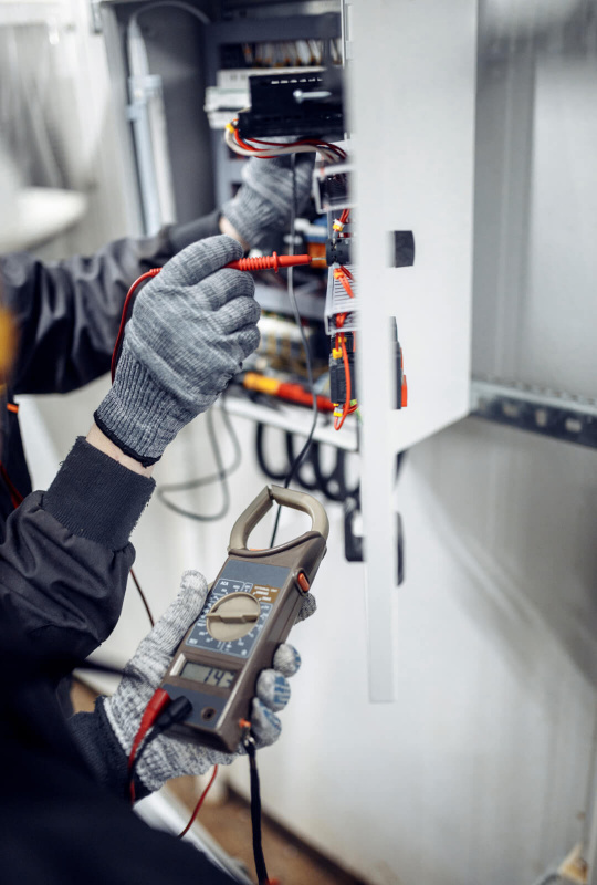 Electrical Fault Finding | Fantastic Services Melbourne